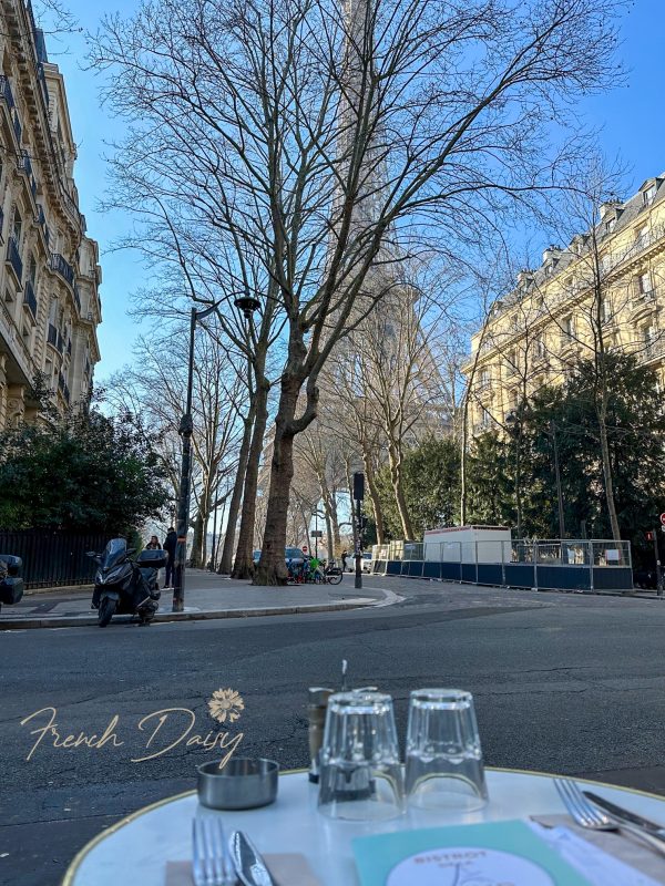 22 Unwritten Rules of Paris: A Guide for Travelers - French Daisy