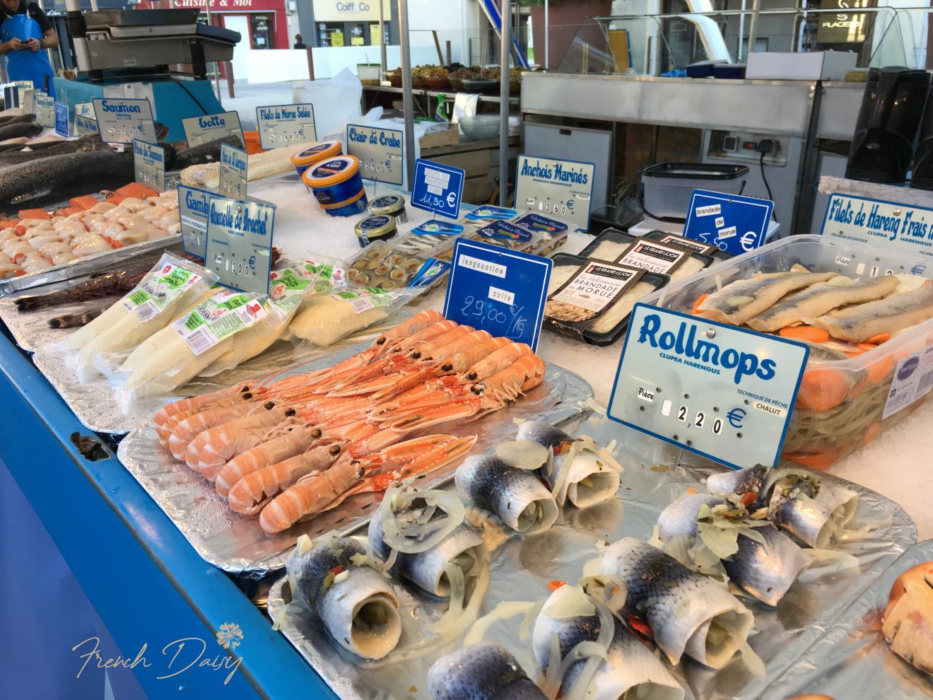 Your Guide to Proper French Market Etiquette - French Daisy